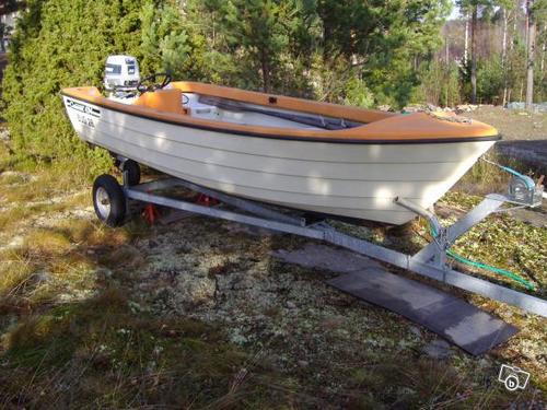 crescent 434 - MotorbåtSnack - Maringuiden